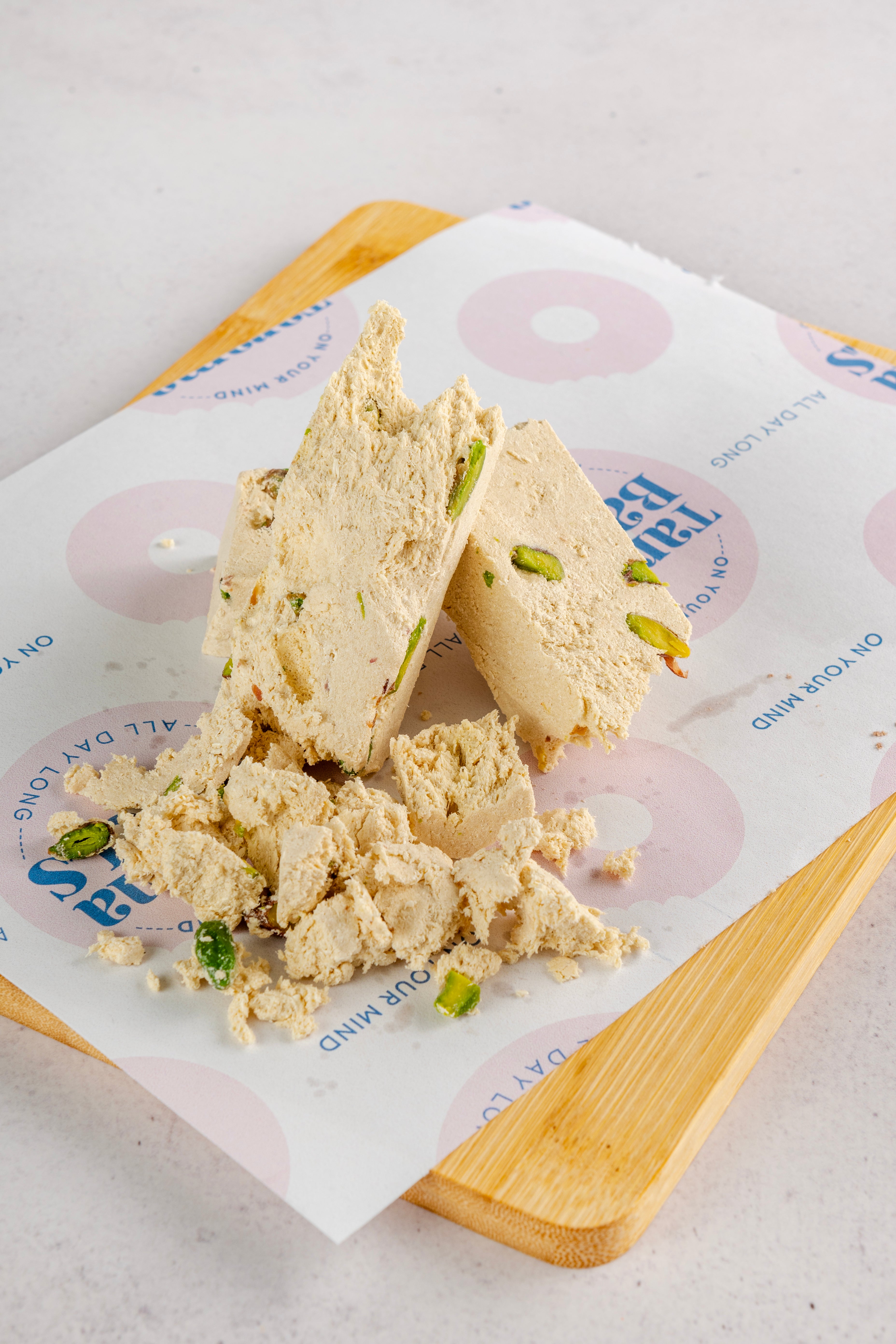 PISTACHIO HALVA – Tarama-Bagels